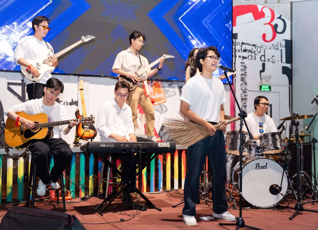 SEAMI BLING NIGHT 26.03.2025 - Đêm nhạc bùng nổ cùng những khoảnh khắc ...